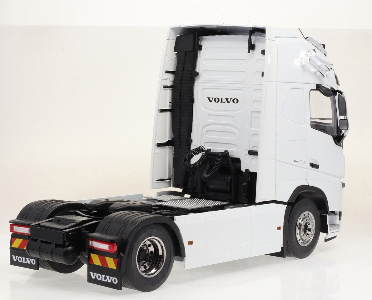 PRE 30208 Volvo FH16 XL Cab White 2018 - Modeltune